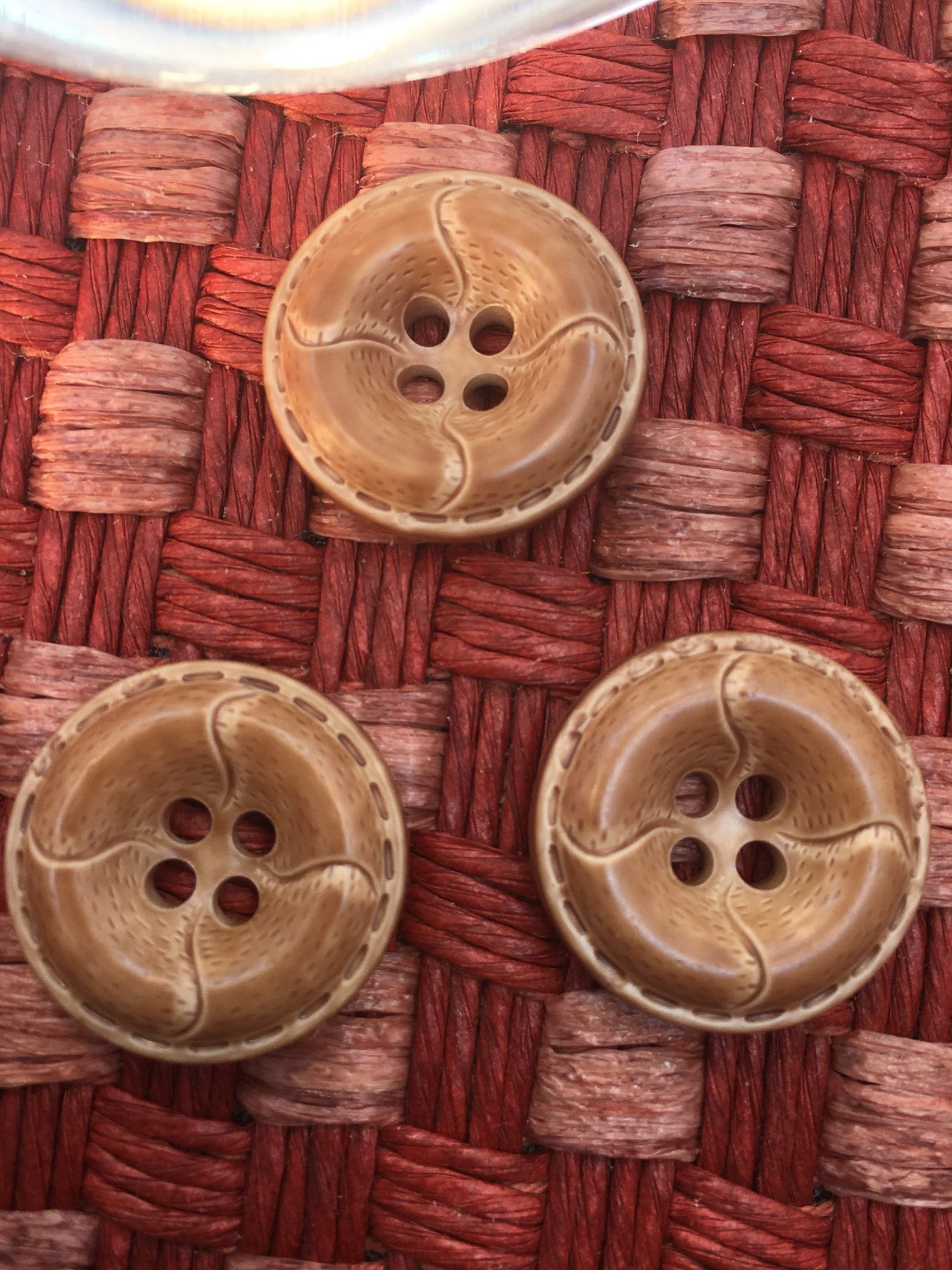 QUALITY 13/16" Leather-look Tan Buttons Made in JAPAN Vintage Sewing B ...