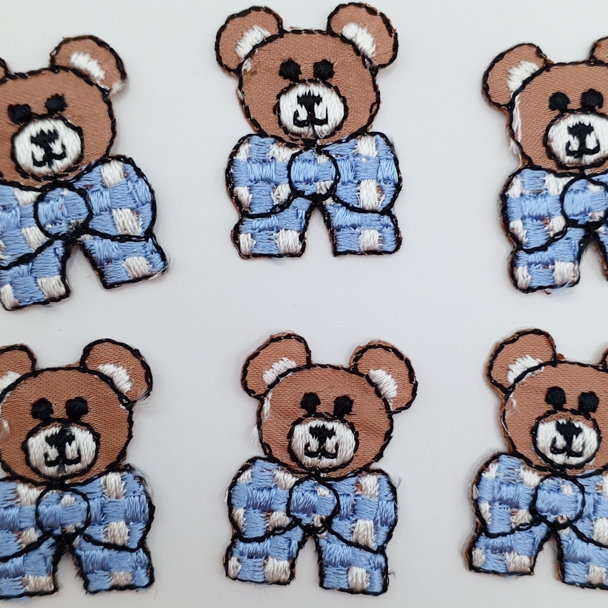 White Blue ribbon brown Teddy bear Patches Iron on sewing appliqué #47 ...